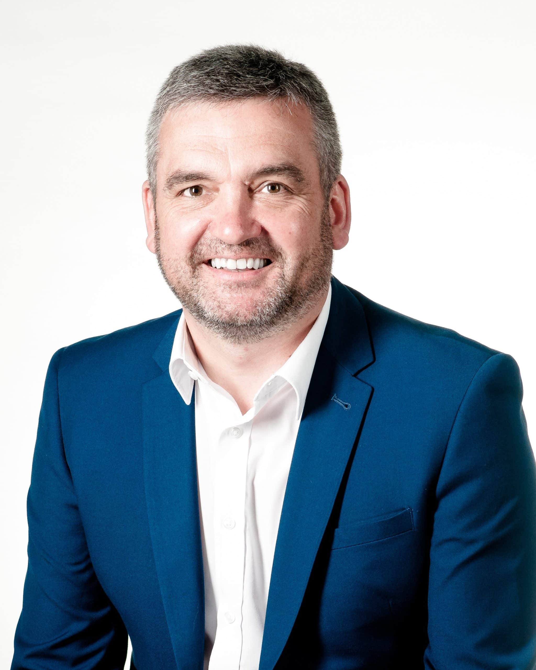 Contact Us - Larsen Building Products